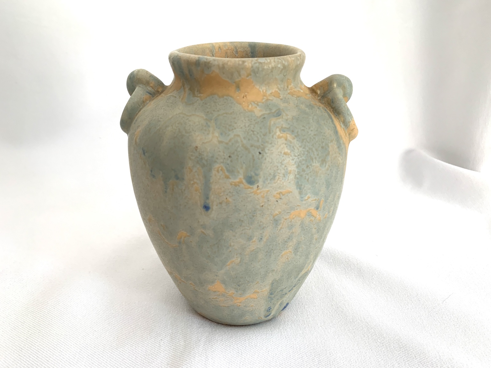 Pottery: Ring Handle Vase | Antiques Board
