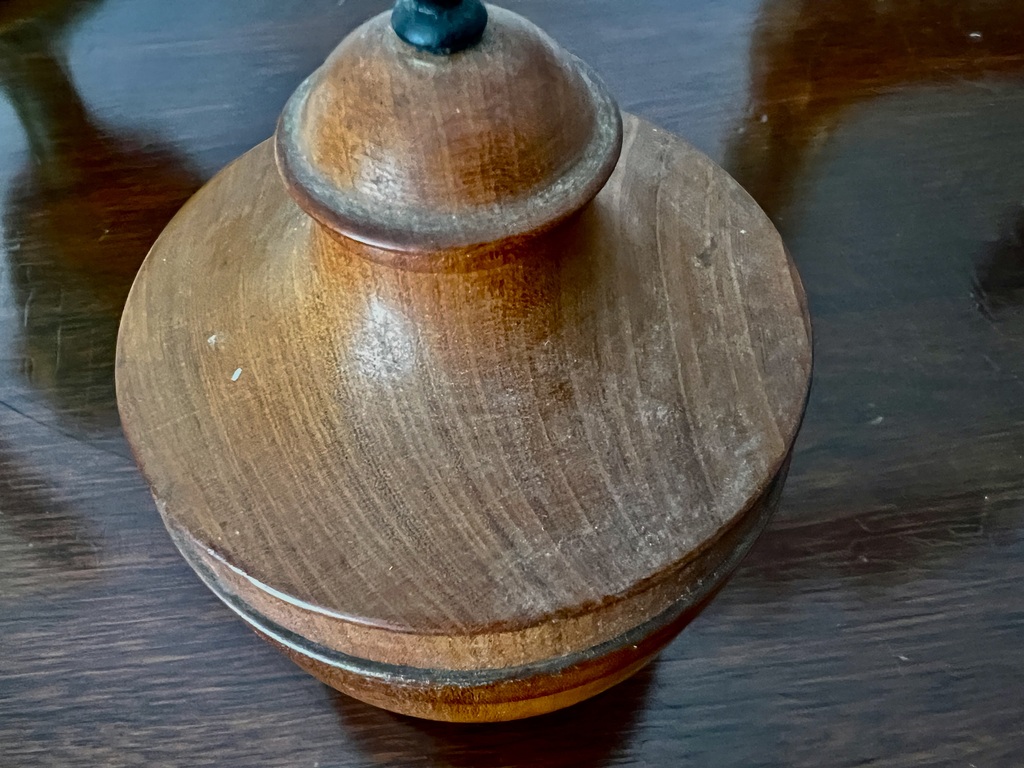 Small Wood Treen Box with Lid | Antiques Board