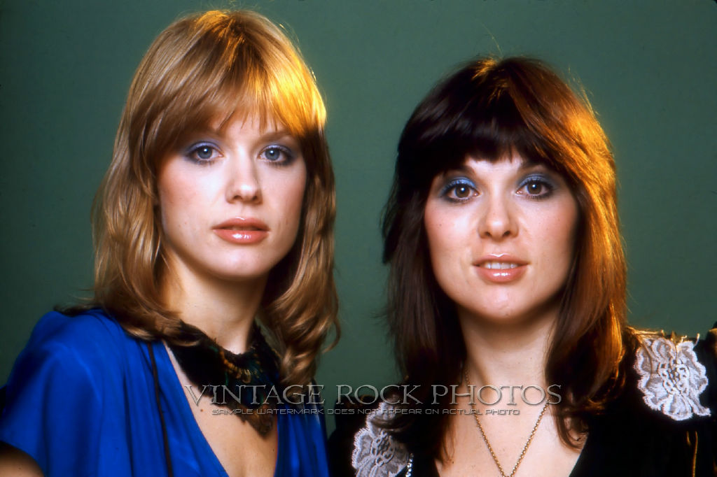 Nancy & Ann Wilson Heart Poster Size Photo 20x30 inch '70s Canon Print ...