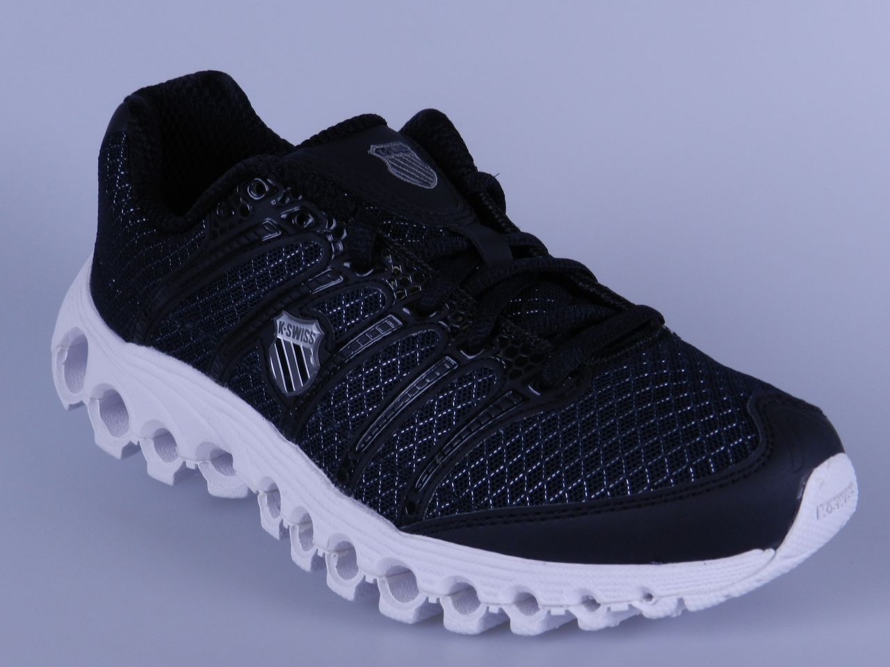 K SWISS TUBES RUN 100 A Womens Black White Running Walking Training Shoes