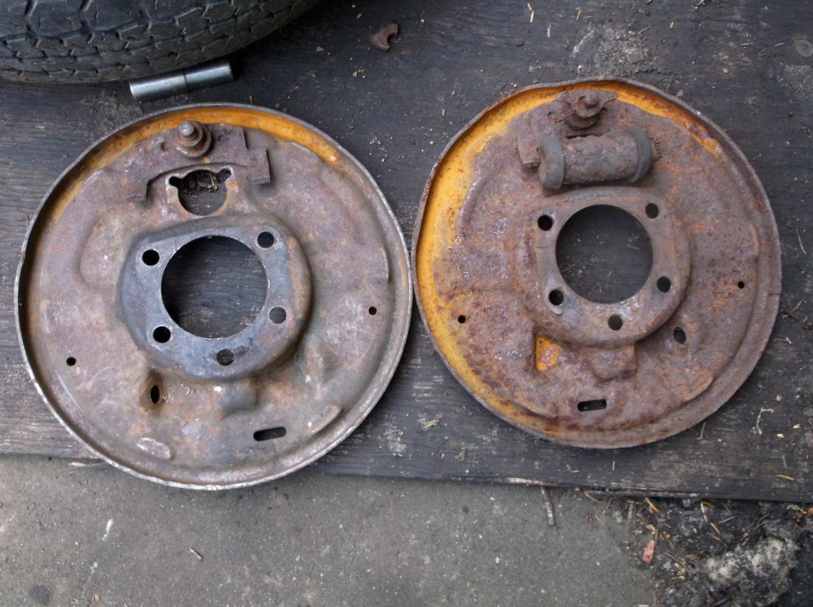 1957 - 1967 Ford F100 11" Drum Brake Backing Plate Pair Big Bearing ...