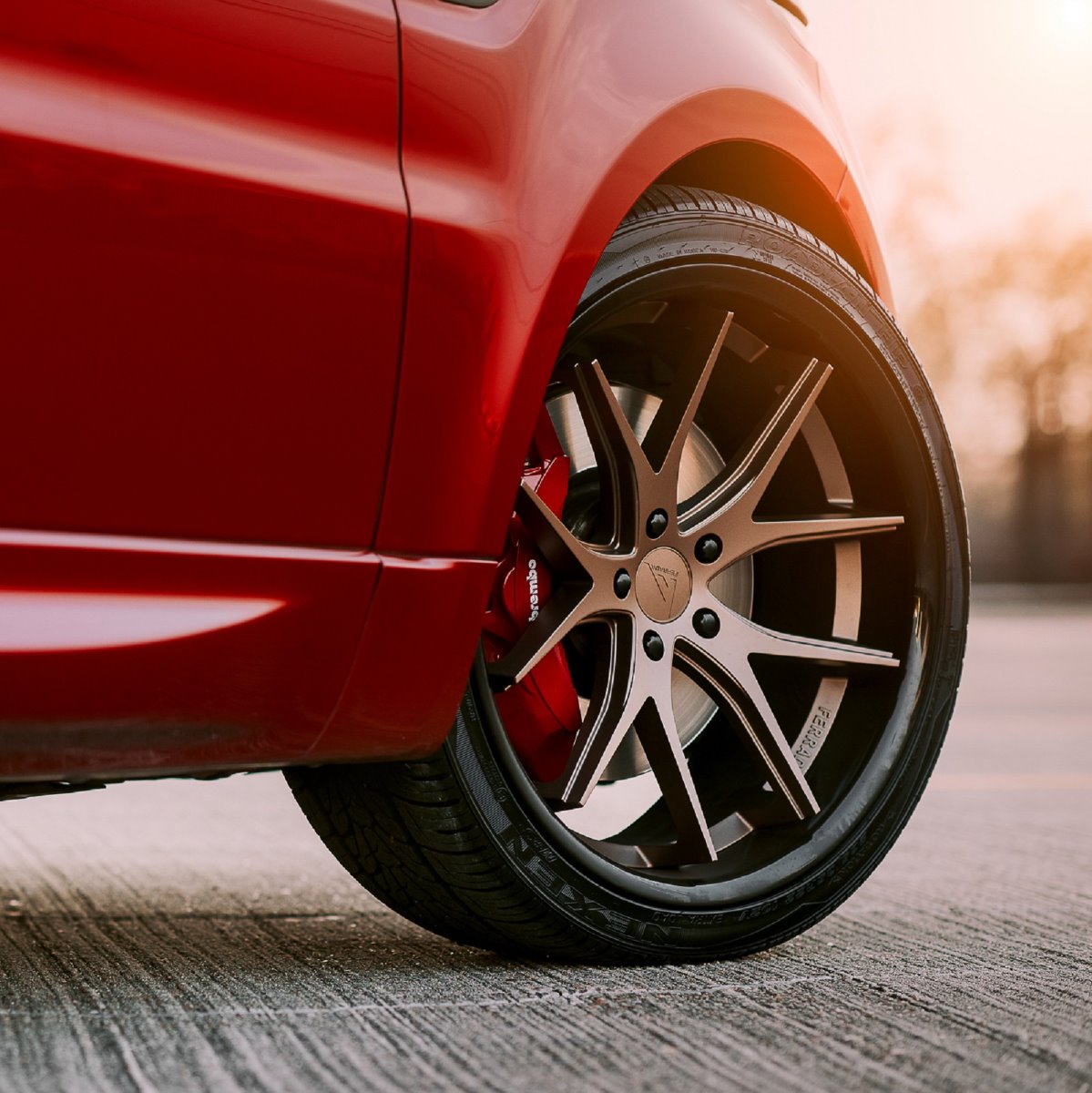 22" STAGGERED FERRADA FR2 22x9 22x10.5 BRONZE w/BLACK LIP CONCAVE ...