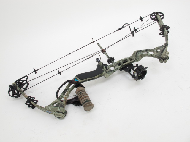 BowTech Diamond The Rock 2008 Compound Bow With Case LH 29/70 | eBay